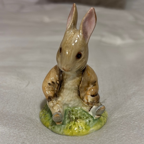 Royal Albert | Accents | Vintage Beatrix Potter Benjamin Bunny Figurine ...